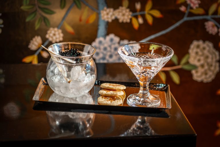 The Overloook Bar | Bar in the Flatiron District, NYC | Home of ...