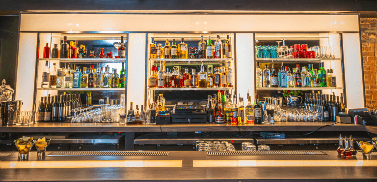 The Overloook Bar | Bar in the Flatiron District, NYC | Home of ...